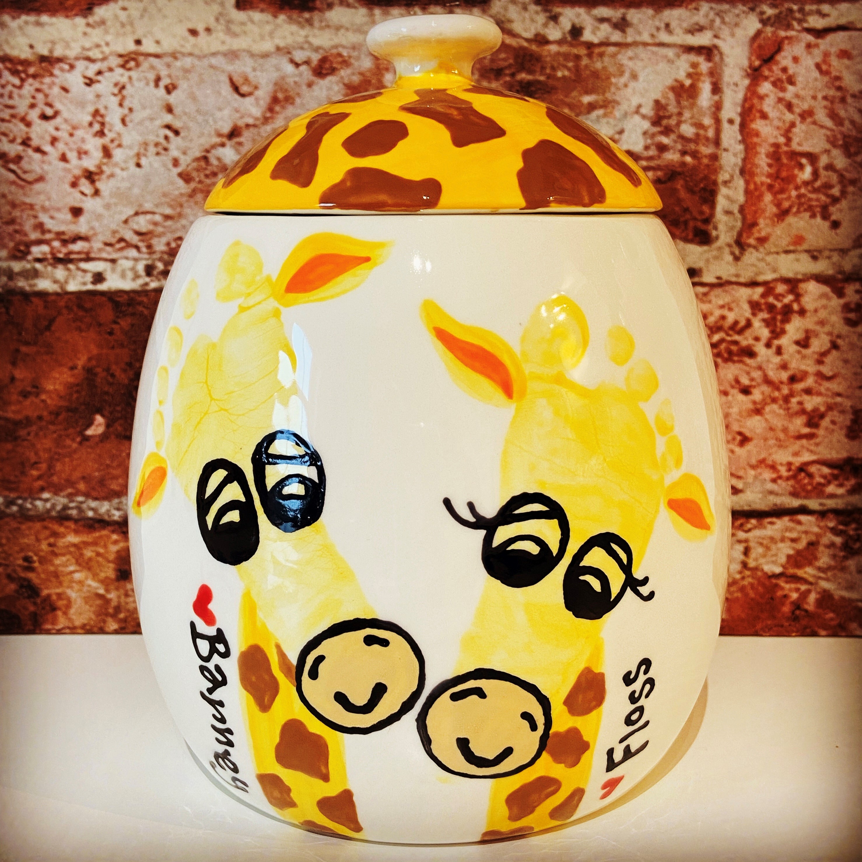 Giraffe Foot Print | Popolo Ceramico