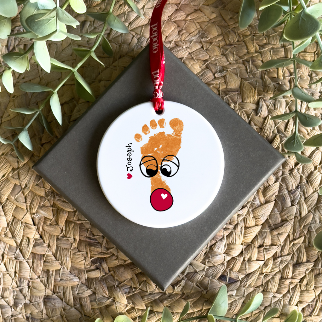 Rudolph Foot Print Round Decoration | Popolo Ceramico